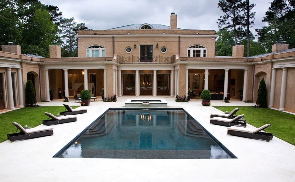 Landscape Lighting for Upscale Homes in Georgia