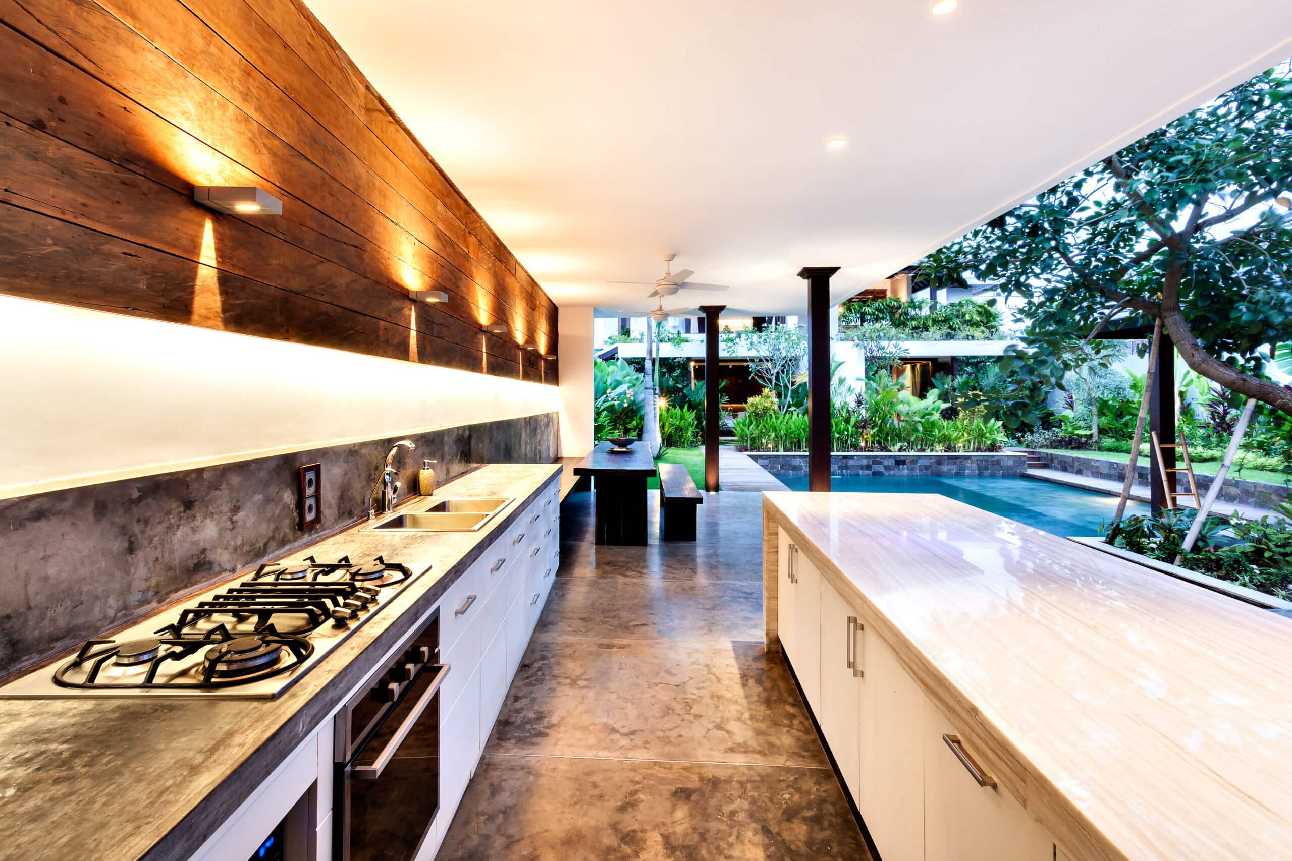 Incorporating Outdoor Kitchens into Your Luxury Landscape Design | Ed ...