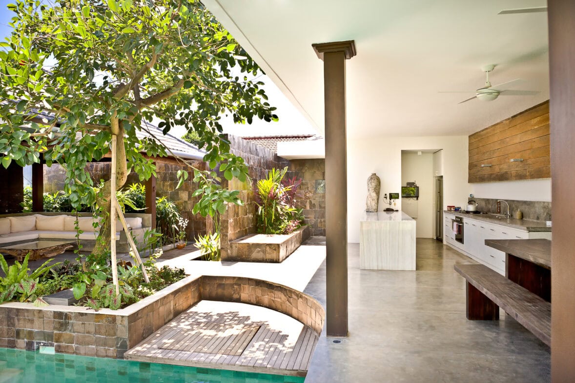 Incorporating Outdoor Kitchens into Your Luxury Landscape Design | Ed ...